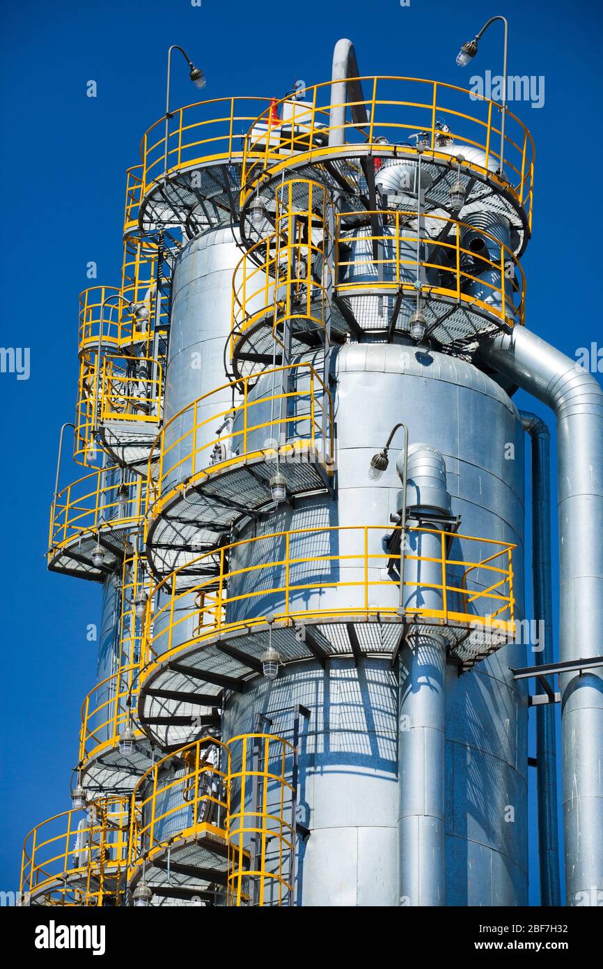 Distillation hi-res stock photography and images - Alamy