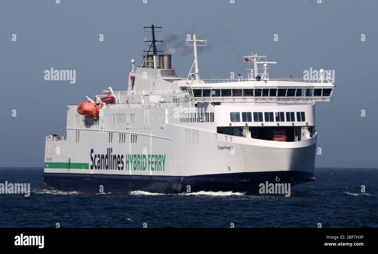 Scandlines logo hi-res stock photography and images - Alamy