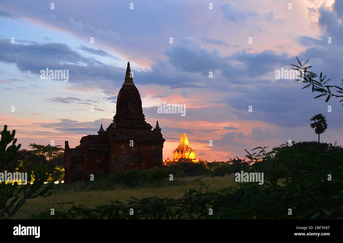 Dusk sunset myanmar hi-res stock photography and images - Alamy