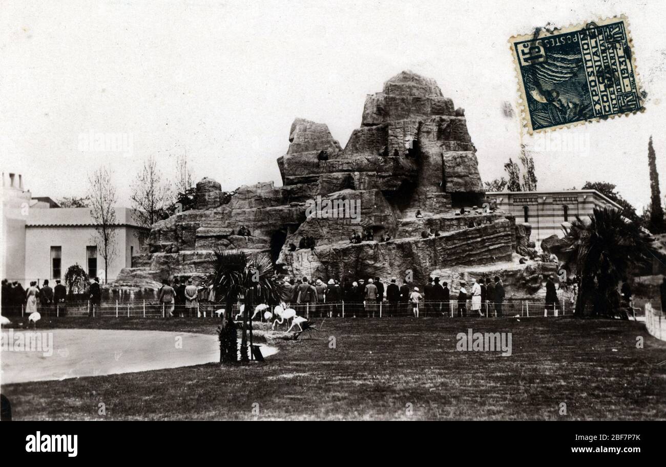 exposition coloniale internationale de 1931 : vue du rocher aux singes ...