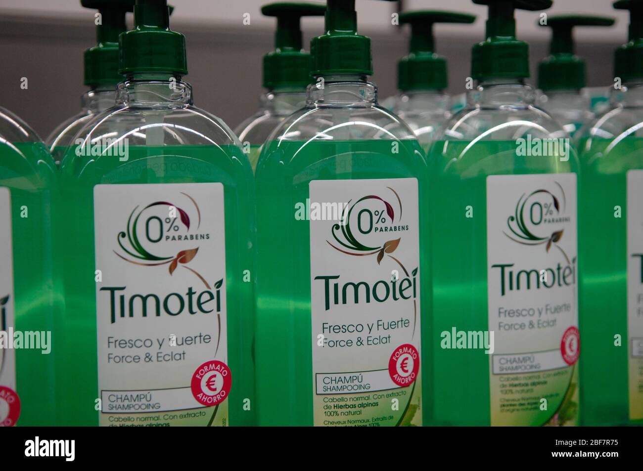 Timotei shampoo hi-res stock photography and images - Alamy