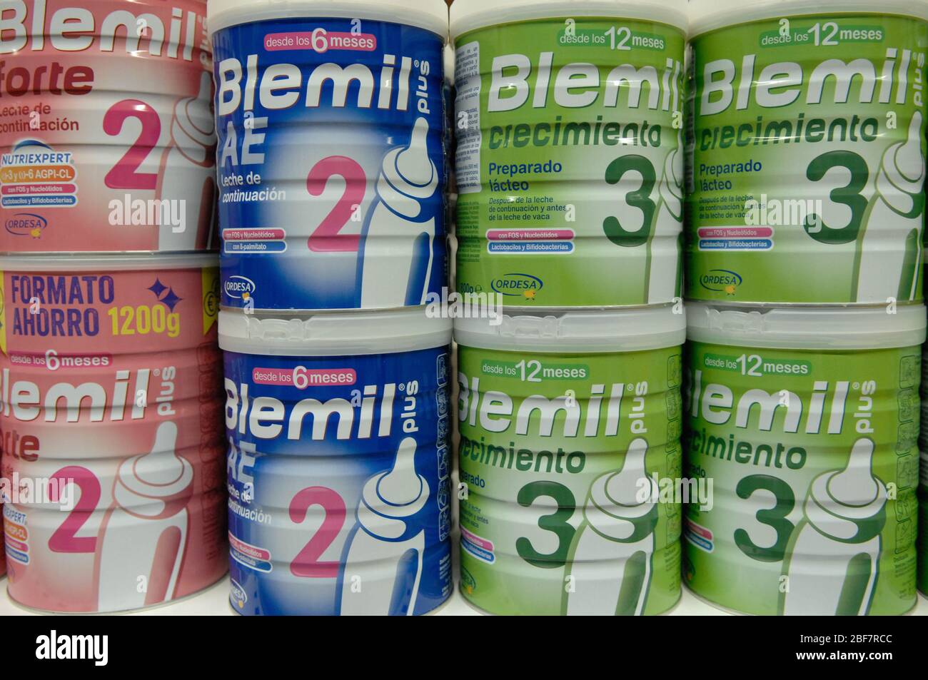 Infant formula products hi-res stock photography and images - Alamy