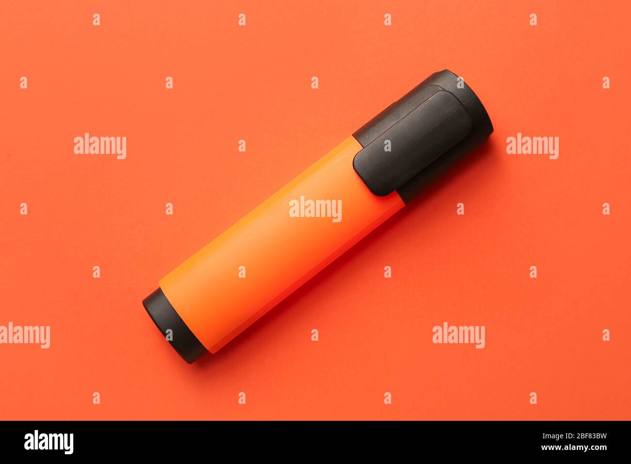 Permanent marker on color background Stock Photo - Alamy
