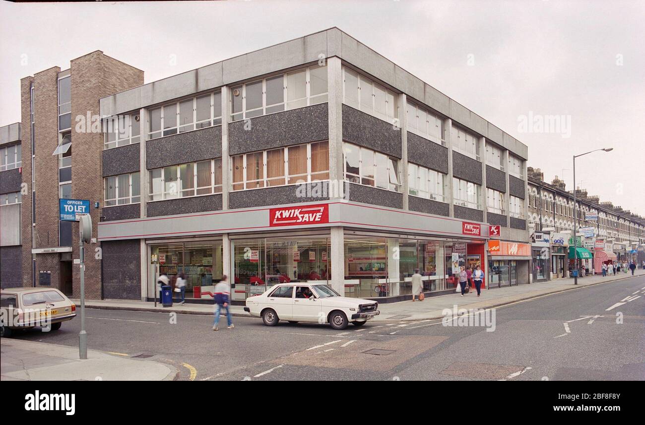 Kwik save 1980s hi-res stock photography and images - Alamy