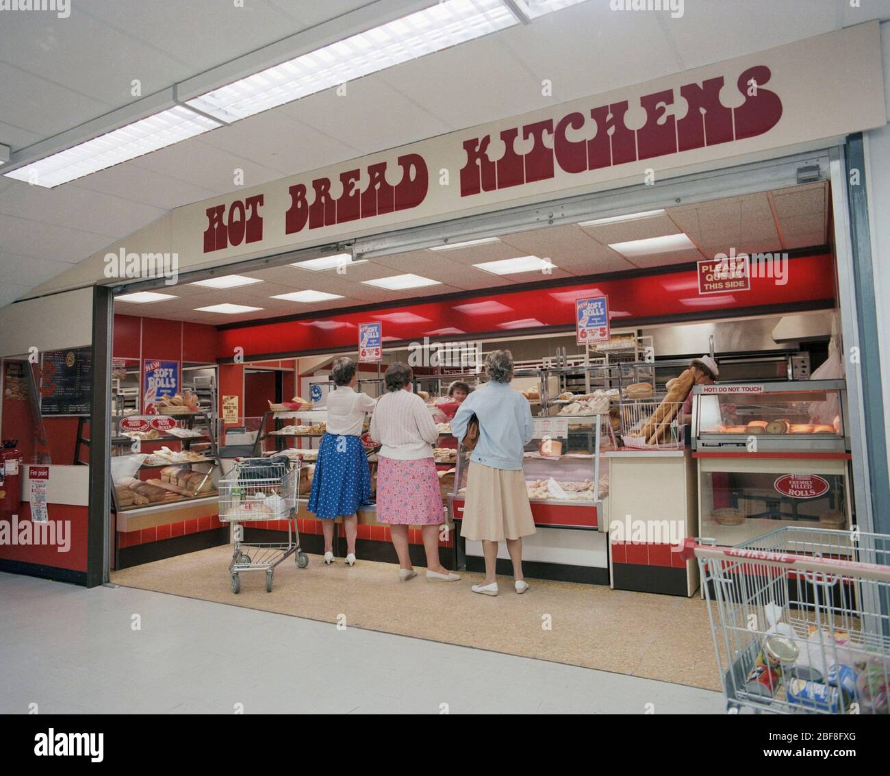 1980s shopping kwik save hi-res stock photography and images - Alamy
