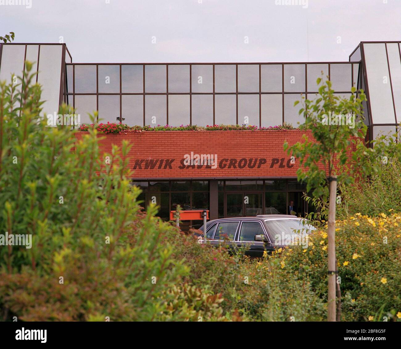 1980s shopping kwik save hi-res stock photography and images - Alamy