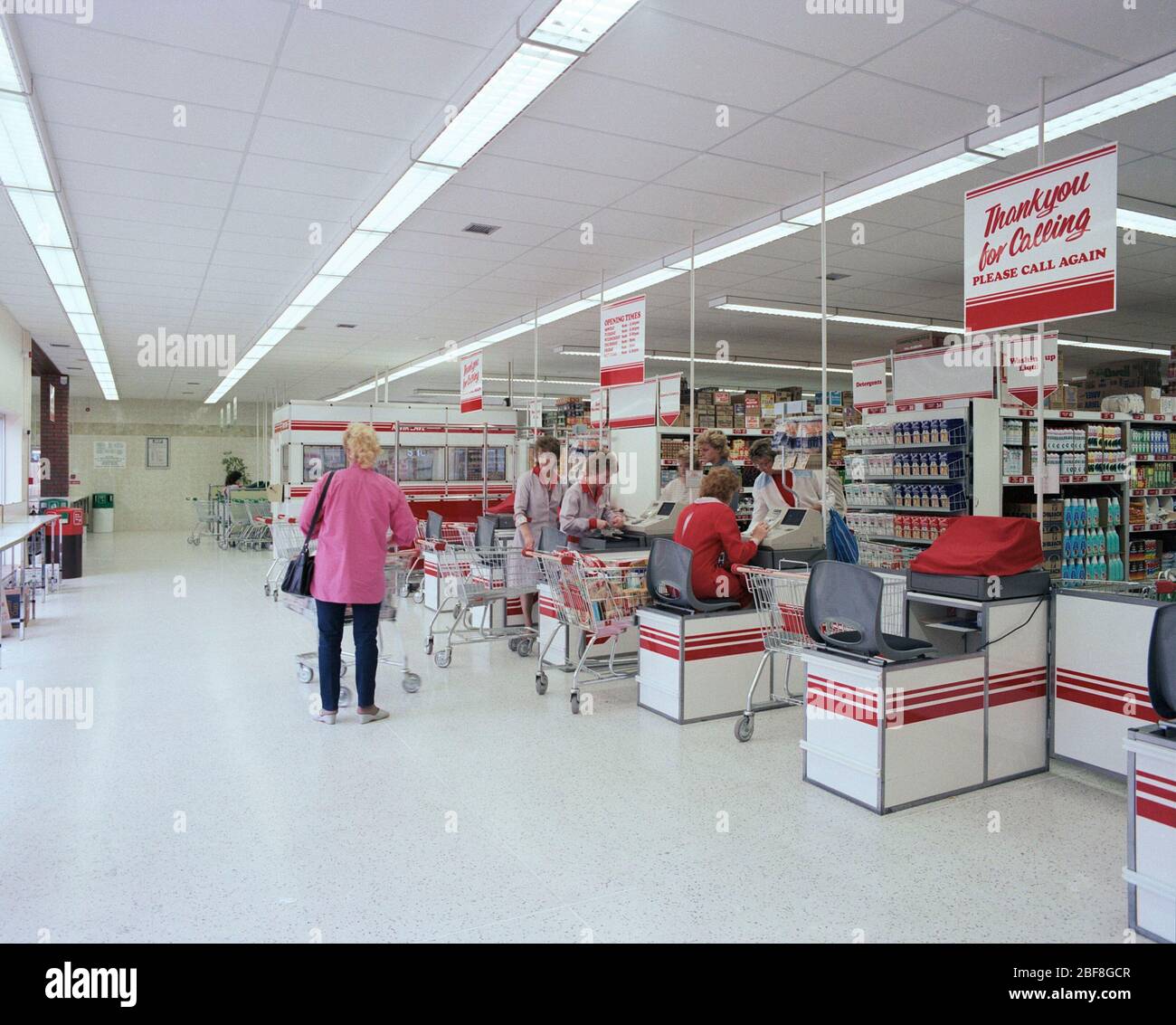 1987 Kwik Save supermarket, Rugeley, Staffordshire, England, UK Stock ...