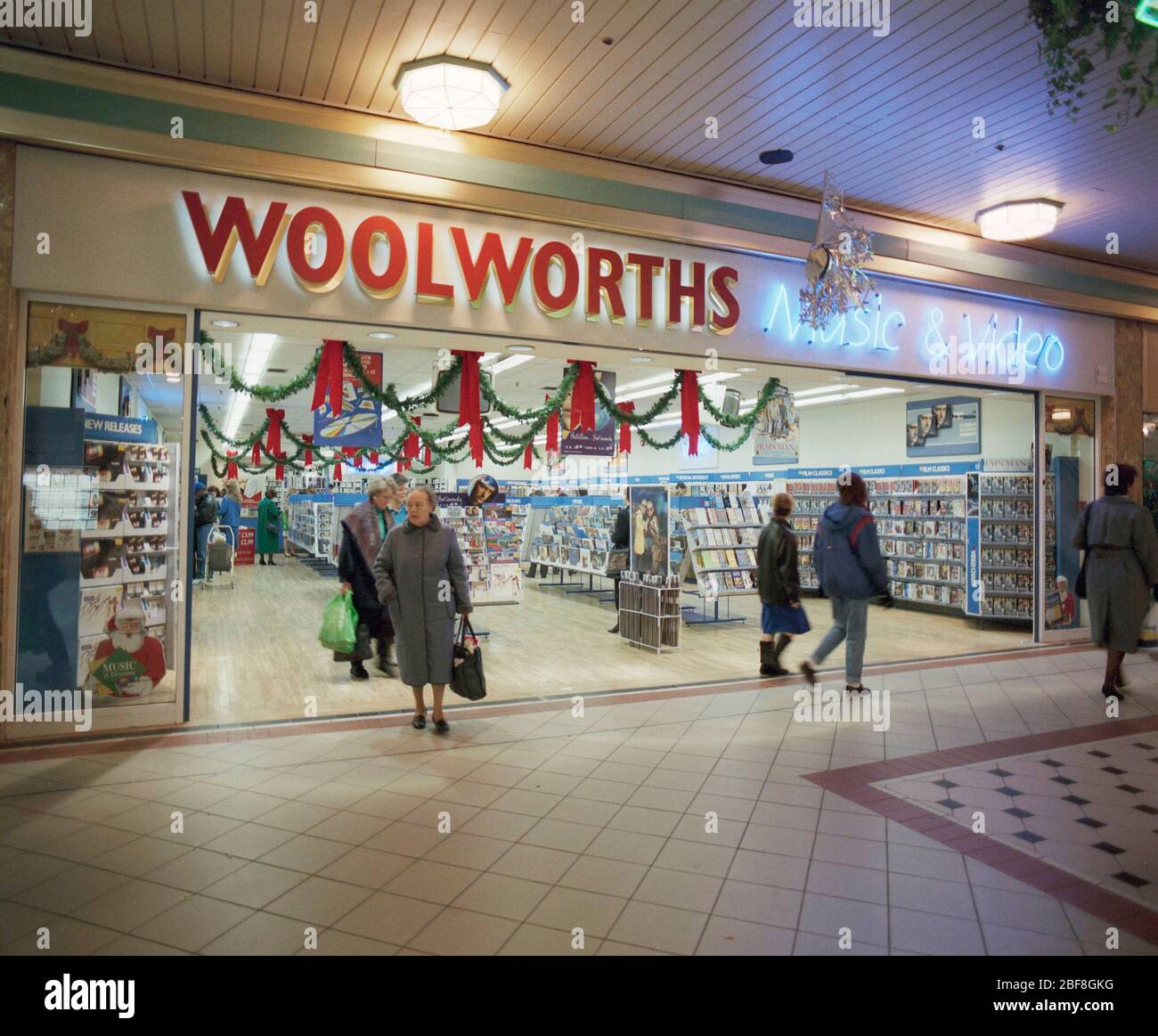 Woolworths 1980s hi-res stock photography and images - Alamy