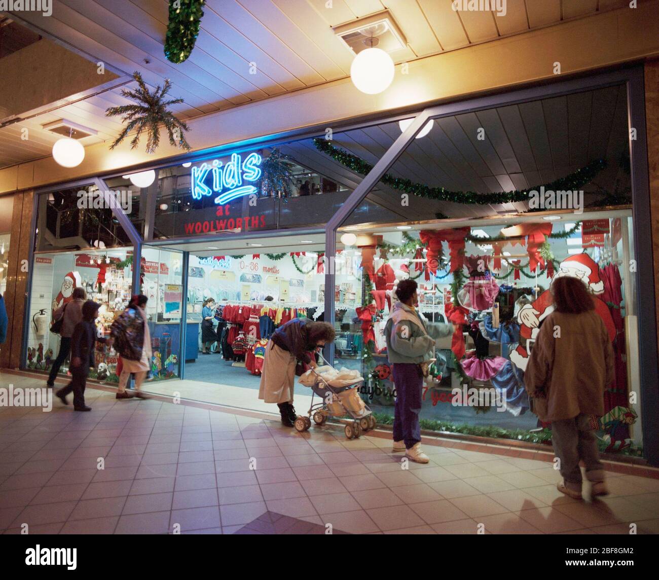 Woolworths uk 1980s hi-res stock photography and images - Alamy