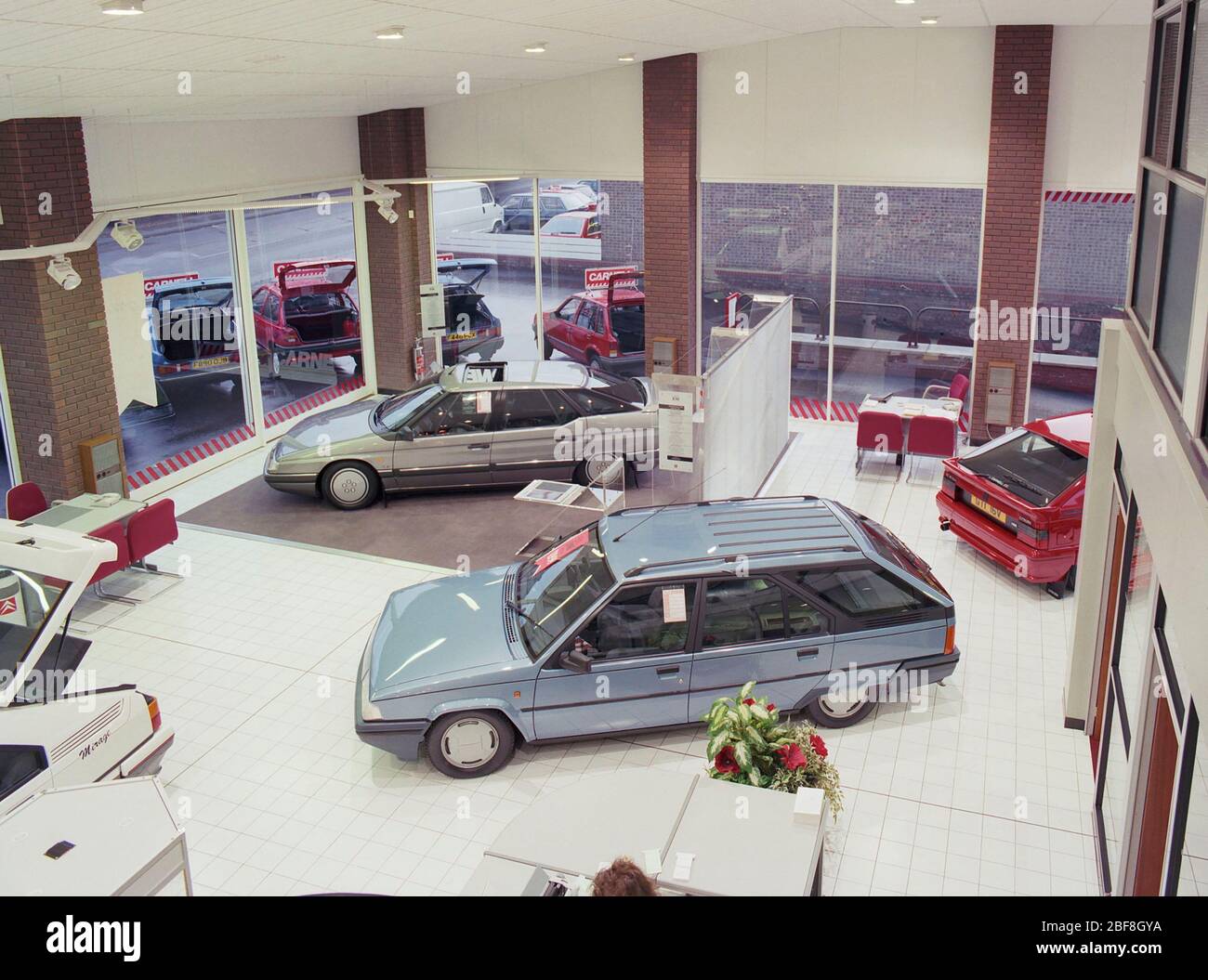 1989, Citroen car dealership, Rotherham, Northern England, UK Stock ...