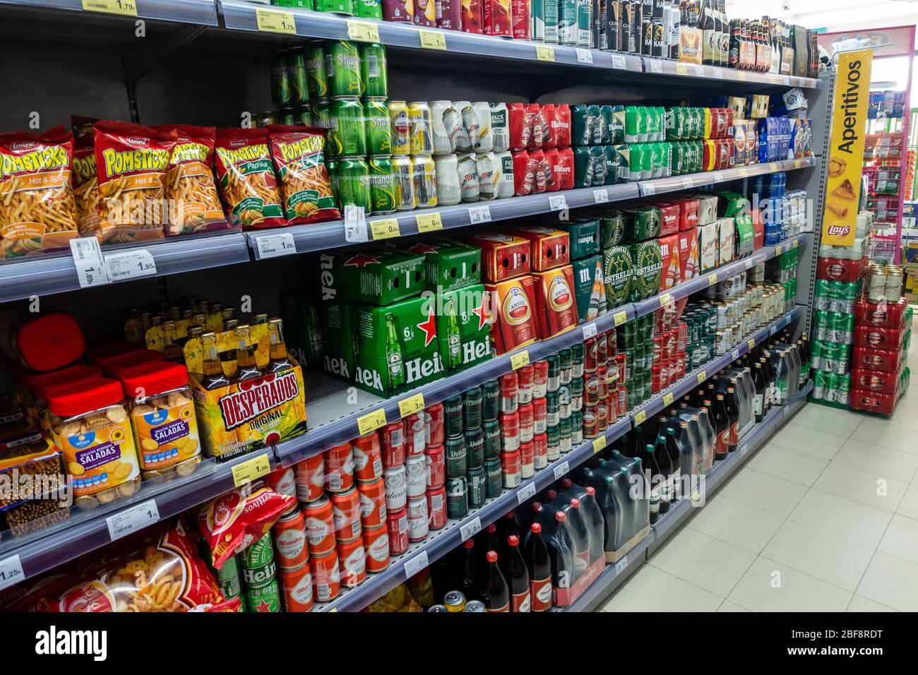 Bio food store hi-res stock photography and images - Alamy