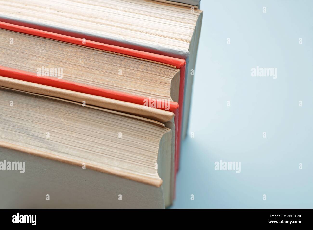 Three story space hi-res stock photography and images - Alamy