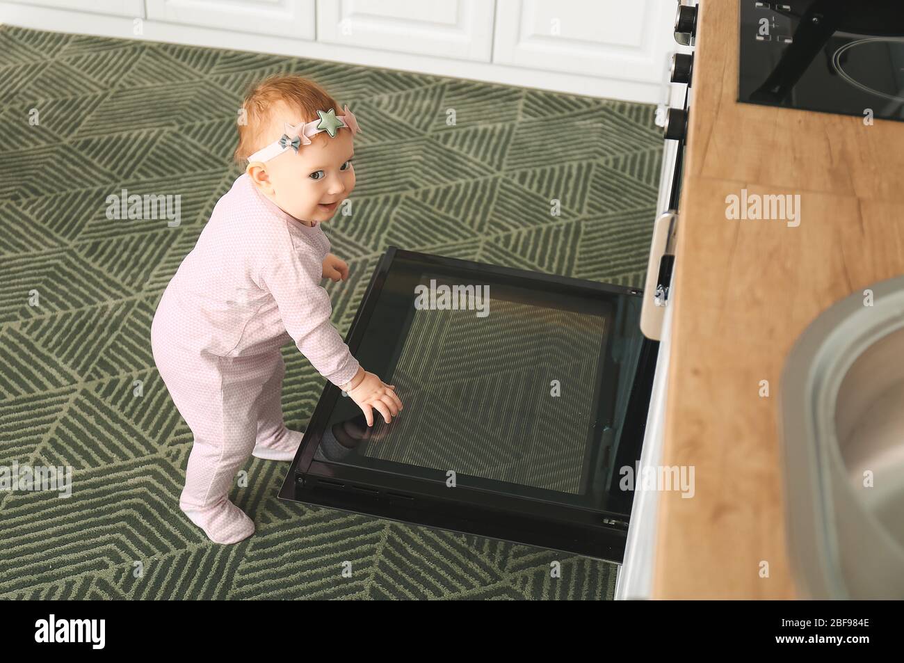 Electrical burn injury hi-res stock photography and images - Alamy