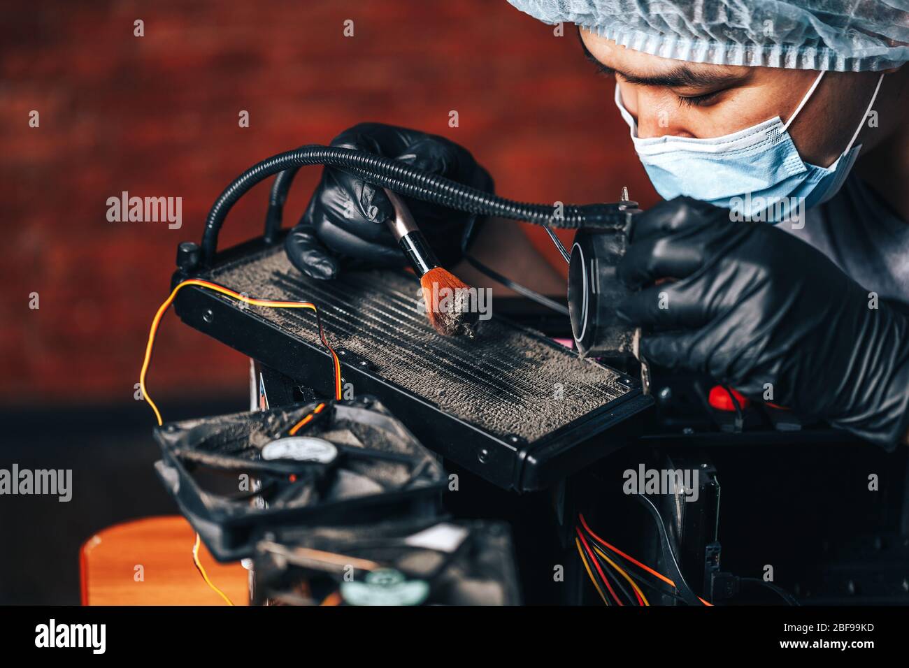 Cleaning pc component hi-res stock photography and images - Alamy