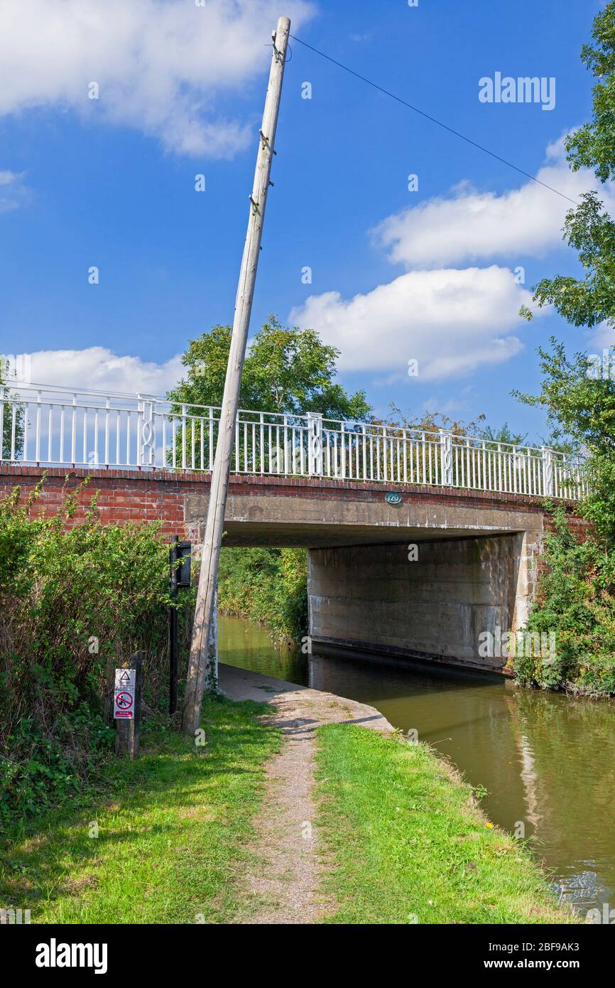 The aylesbury ring hi-res stock photography and images - Alamy