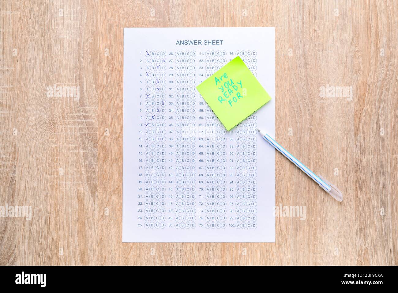 Answer sheet form with pen on table. Concept of passing exam Stock ...