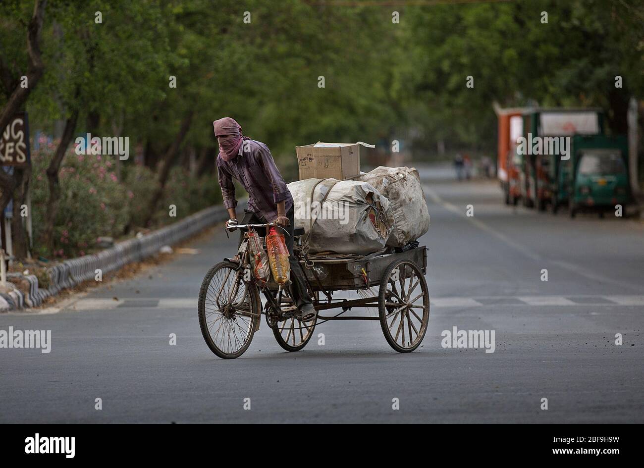 Ragpicker hi-res stock photography and images - Alamy