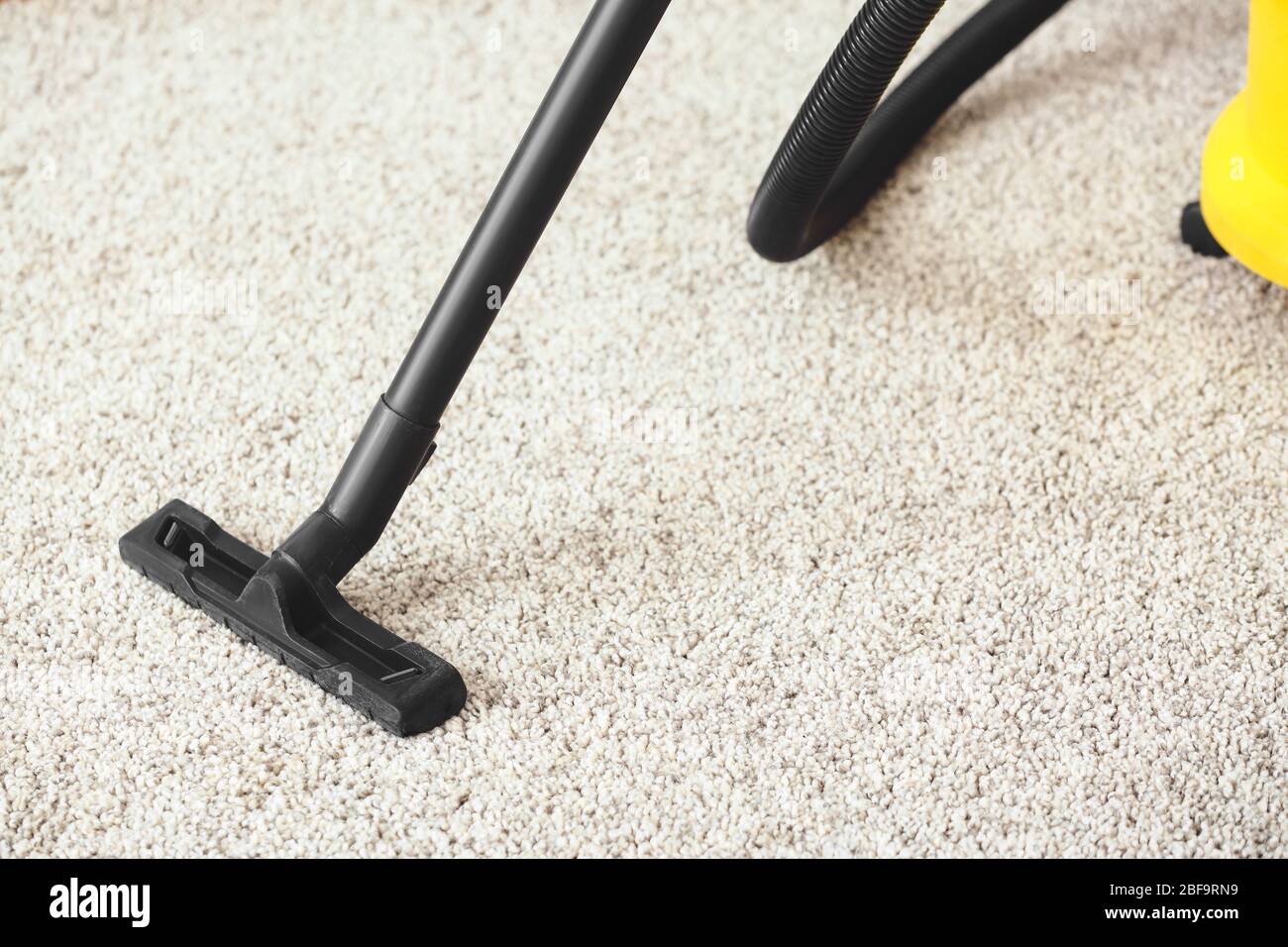 Hoover hoovering hi-res stock photography and images - Alamy