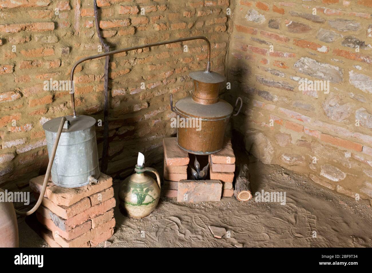 Distiller oil hi-res stock photography and images - Alamy