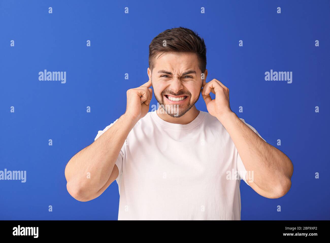 Loud booming hi-res stock photography and images - Alamy