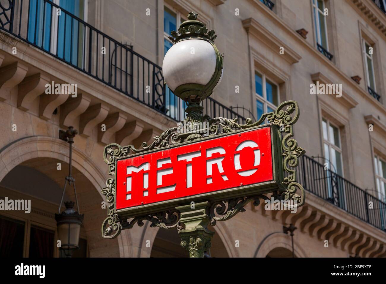 Paris Metro Sign, Paris, France Stock Photo - Alamy