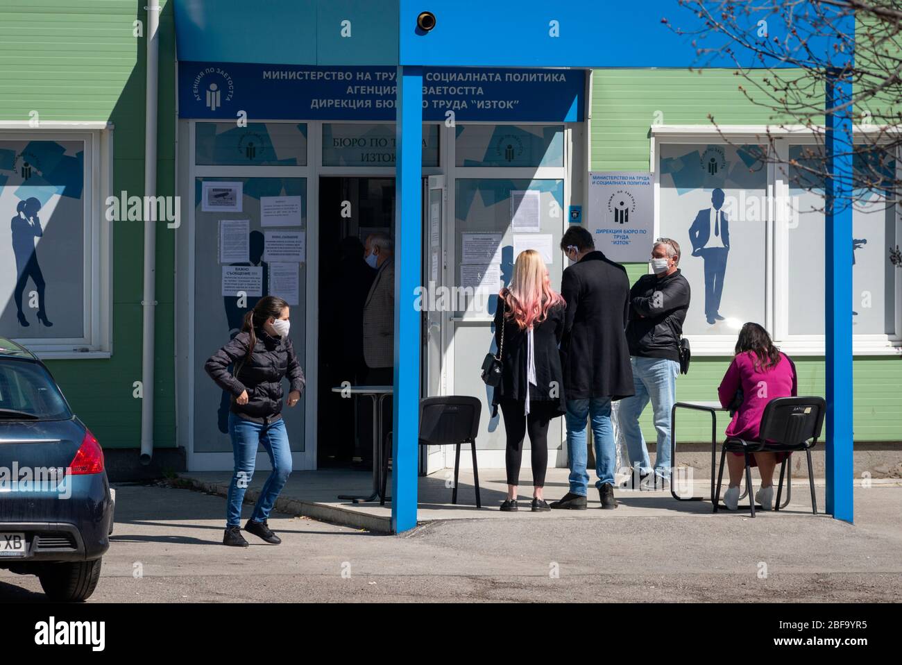 Unemployed people, people, face masks, waiting, social distancing, job ...
