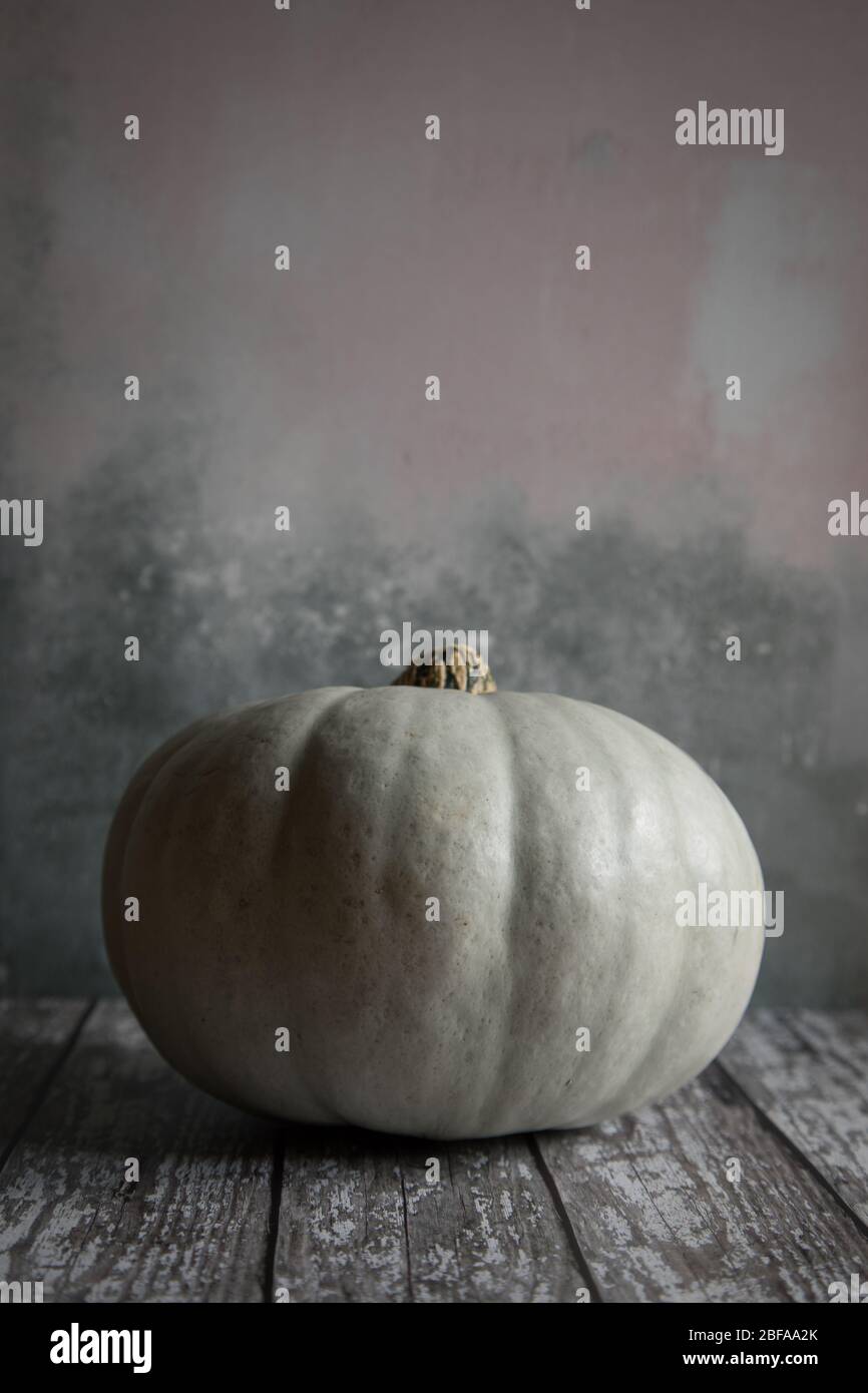 Crown prince pumpkin hi-res stock photography and images - Alamy