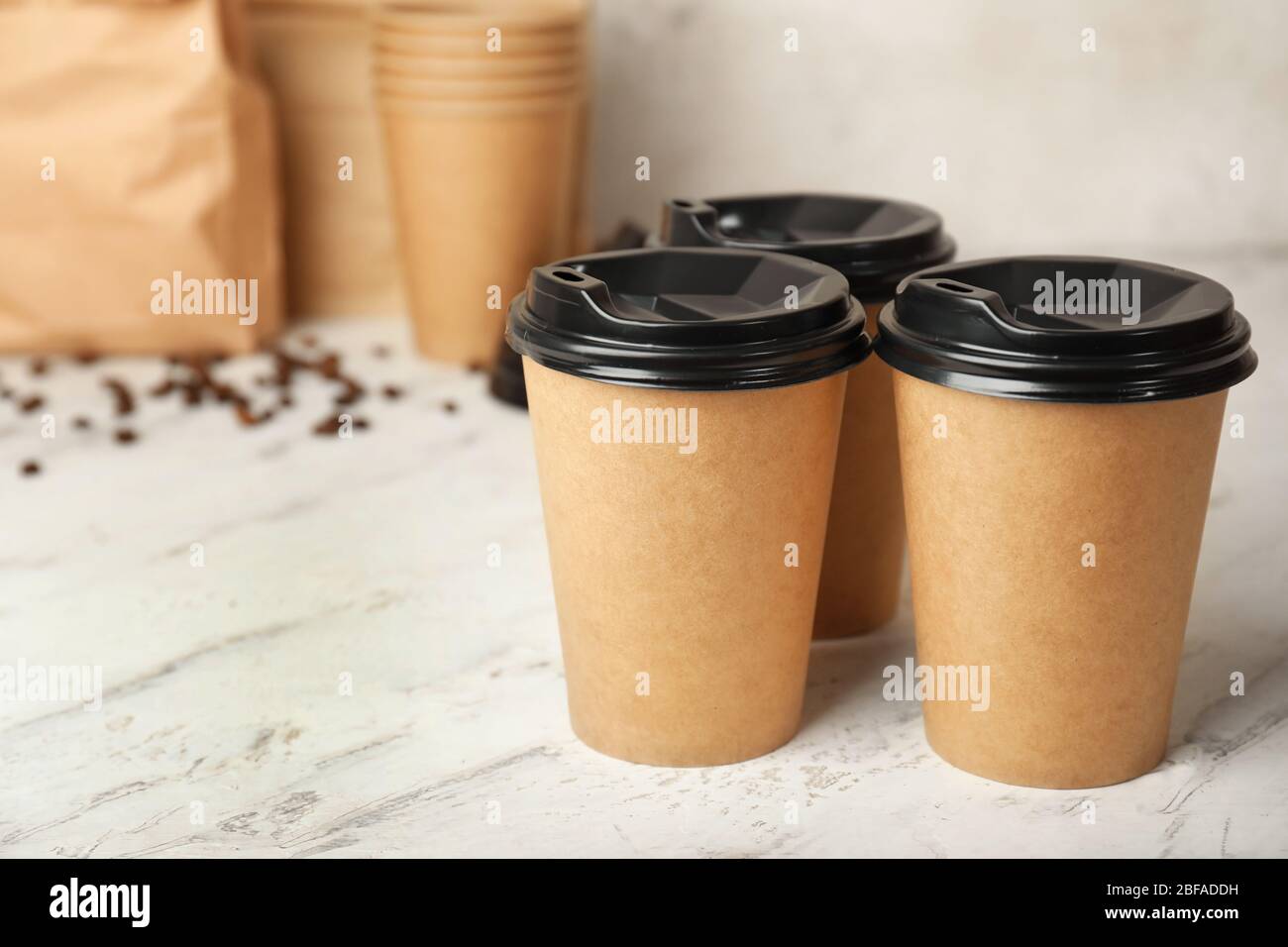 Takeaway brew hi-res stock photography and images - Alamy