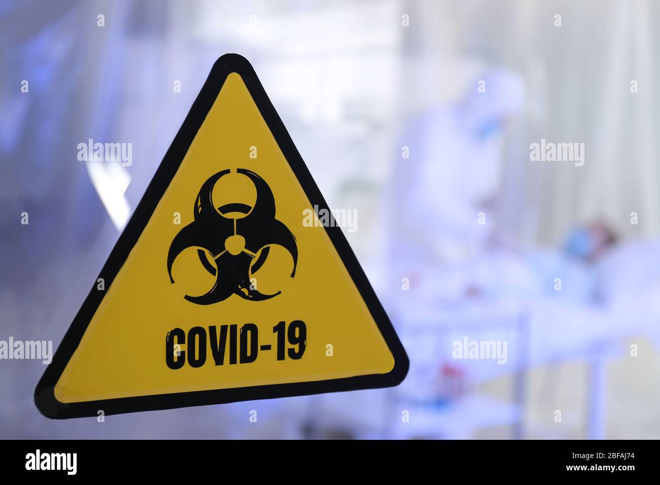 Hospital isolation ward hi-res stock photography and images - Alamy