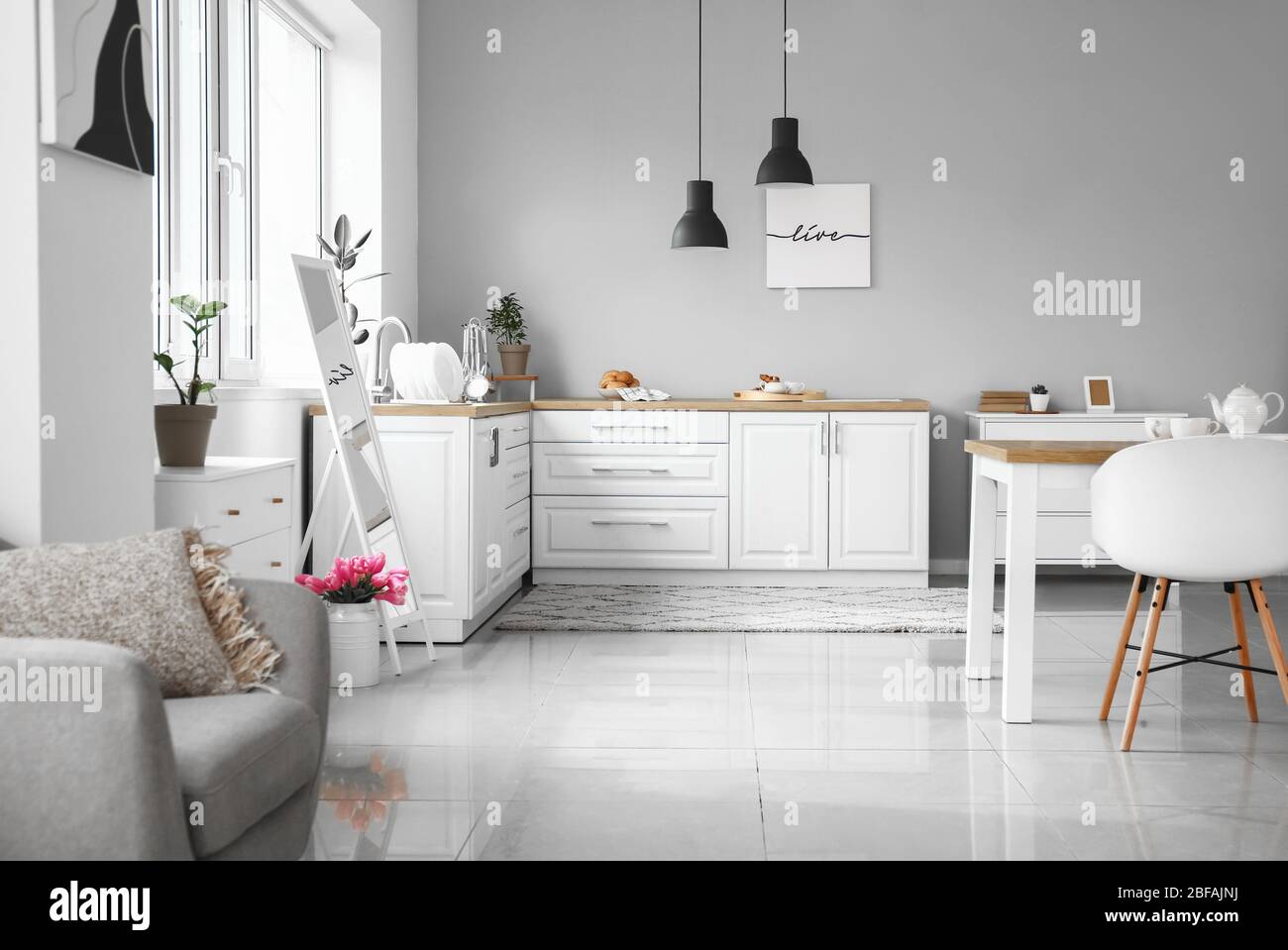 Interior of beautiful modern studio apartment Stock Photo - Alamy