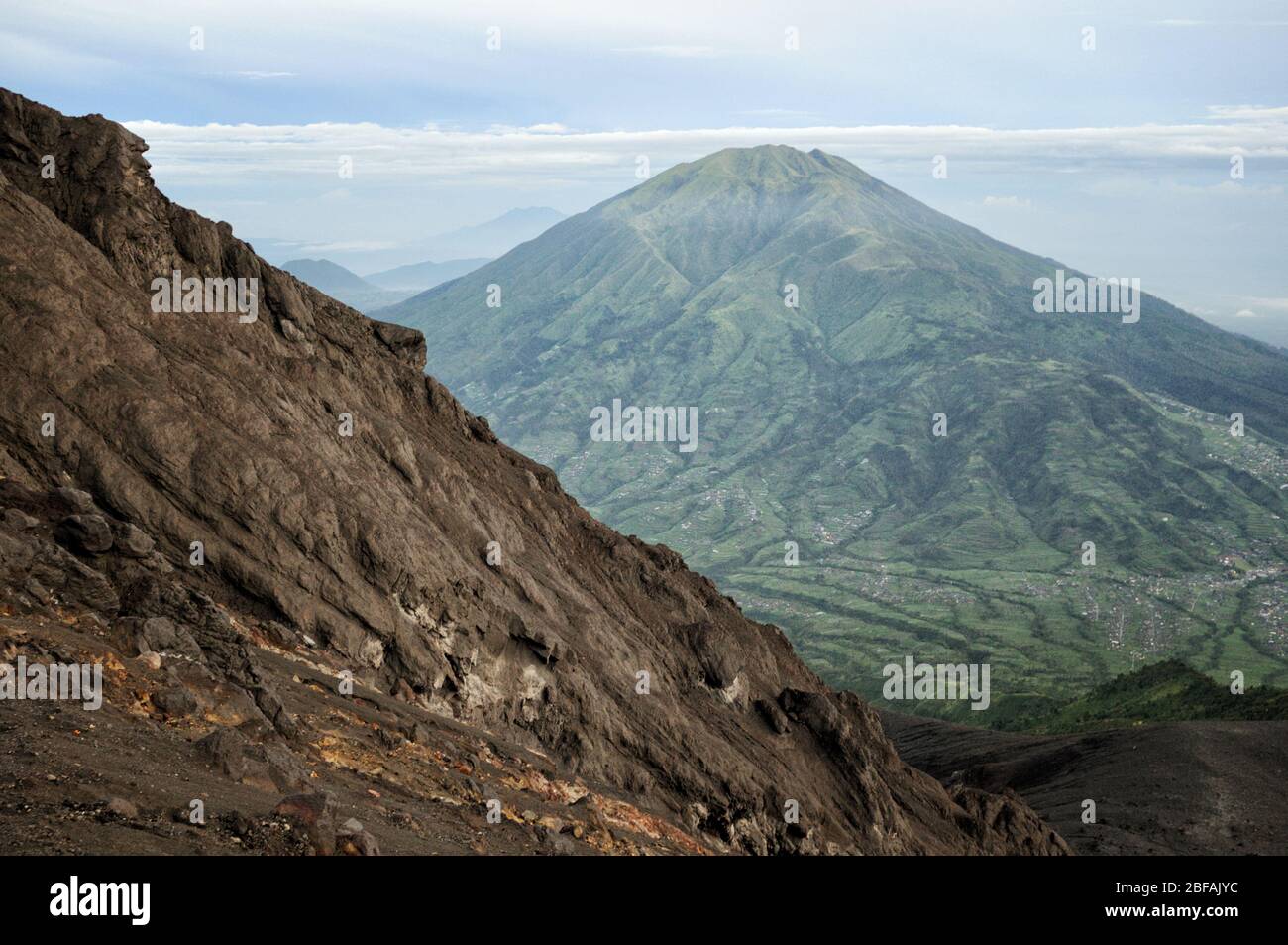 Gunung merbabu hi-res stock photography and images - Alamy