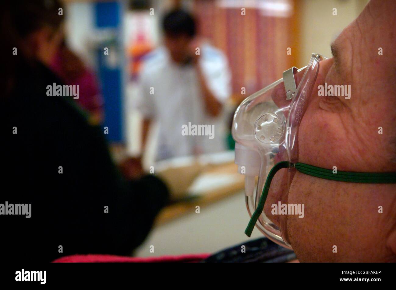 Close up of a patient wearing a breathing mask Stock Photo - Alamy