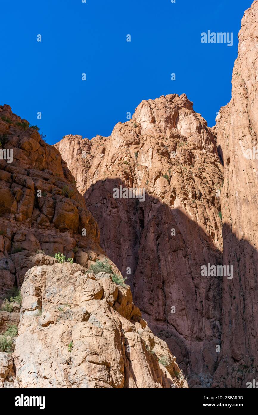 Cliff walls hi-res stock photography and images - Alamy
