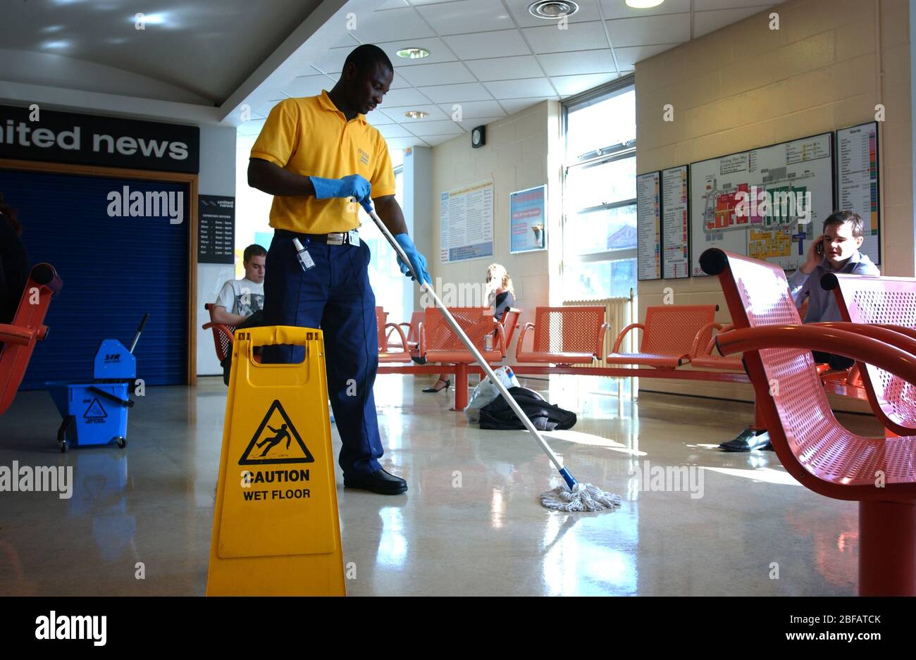 Wet floor sign uk hi-res stock photography and images - Alamy