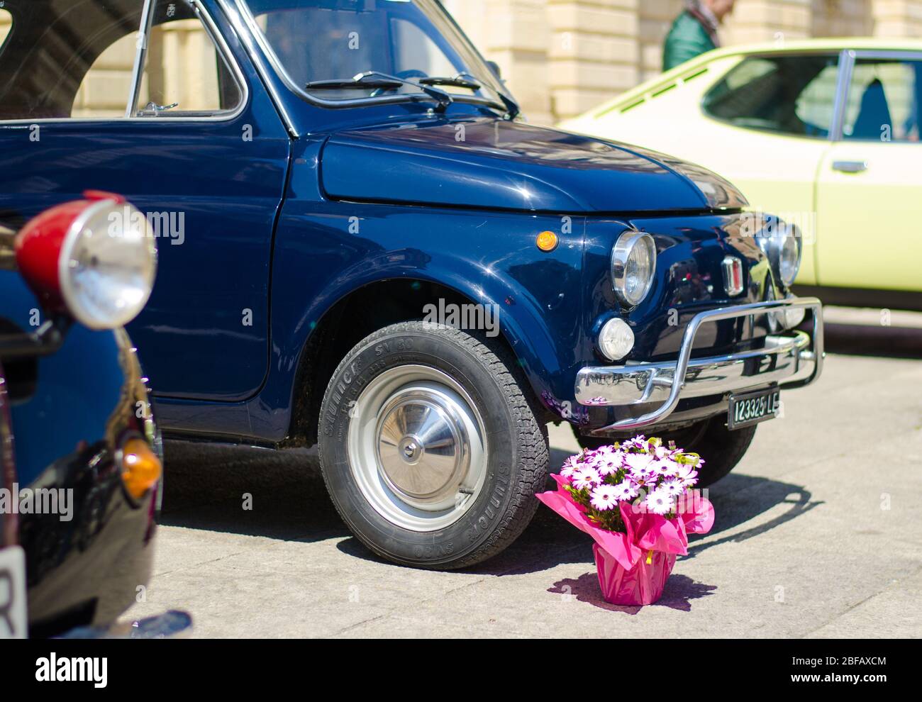 Luxury cit hi-res stock photography and images - Alamy