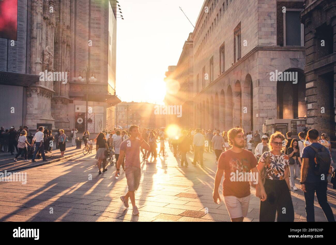 Corso duomo street hi-res stock photography and images - Alamy
