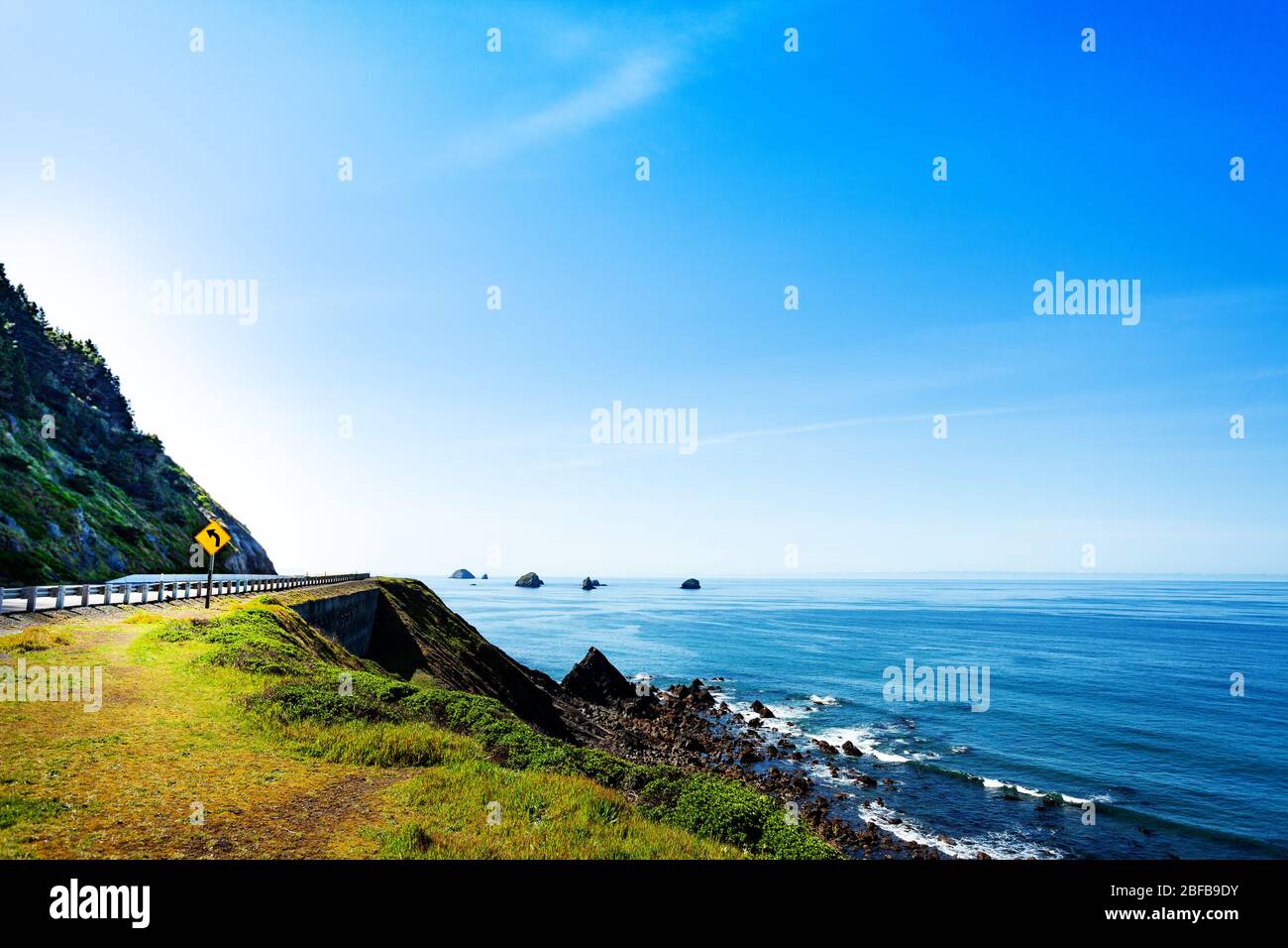 Oregon coast highway 101 road and ocean view near Gold Beach, USA Stock ... Oregon coast highway 101 road and ocean view near Gold Beach, USA Stock ...