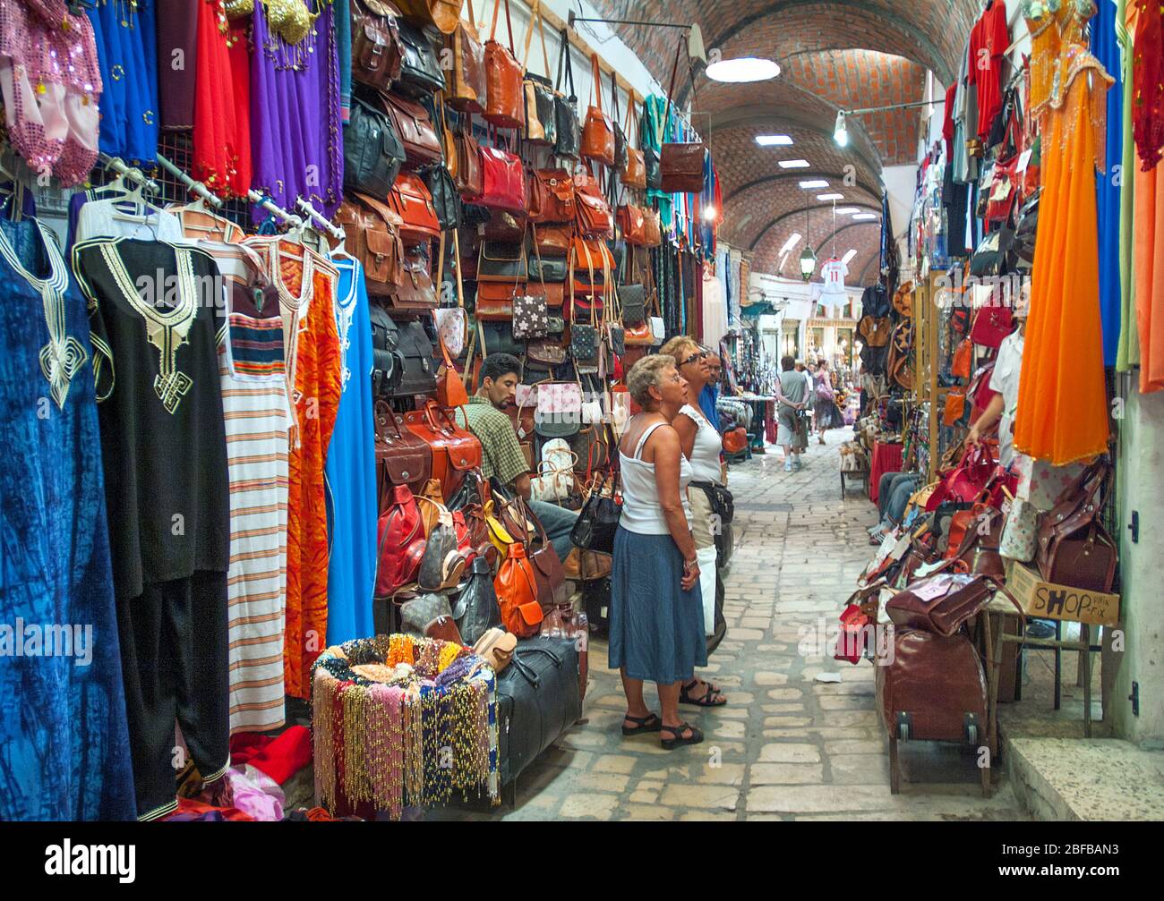 Medina souk sousse tunisia sousse hi-res stock photography and images ...