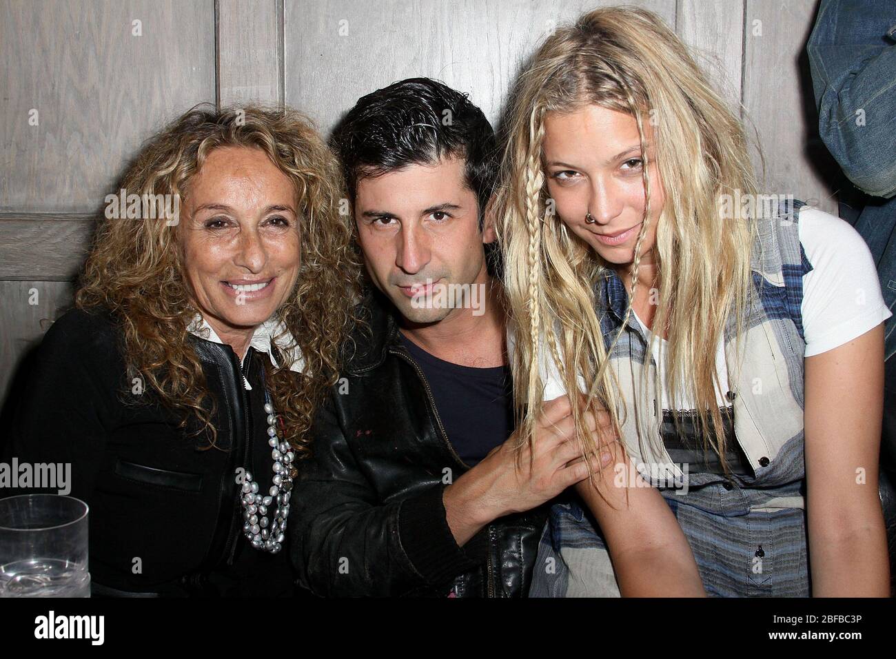 Annabelle dexter jones and ann dexter jones hi-res stock photography ...