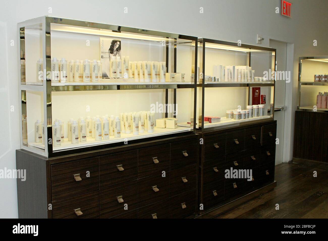 New York, NY, USA. 10 September, 2010. Atmosphere at the Henri Bendel ...