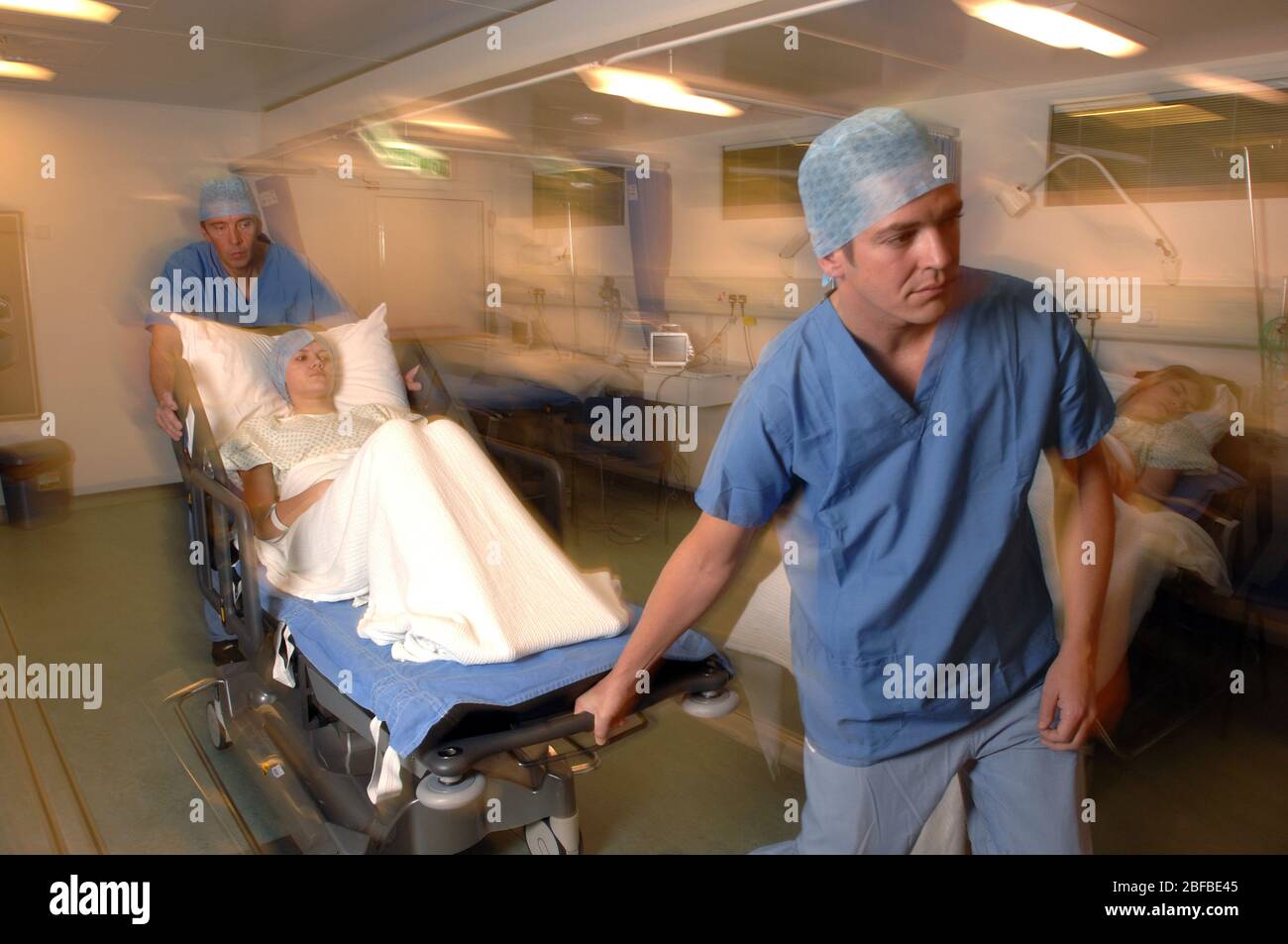 Porters trolley hi-res stock photography and images - Alamy