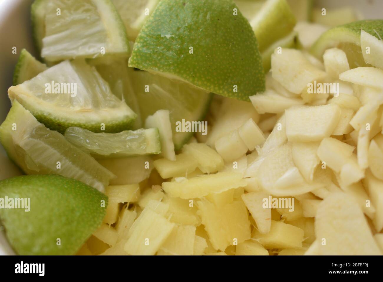 Garlic,Ginger and Lemon a combination of Herbs Stock Photo - Alamy