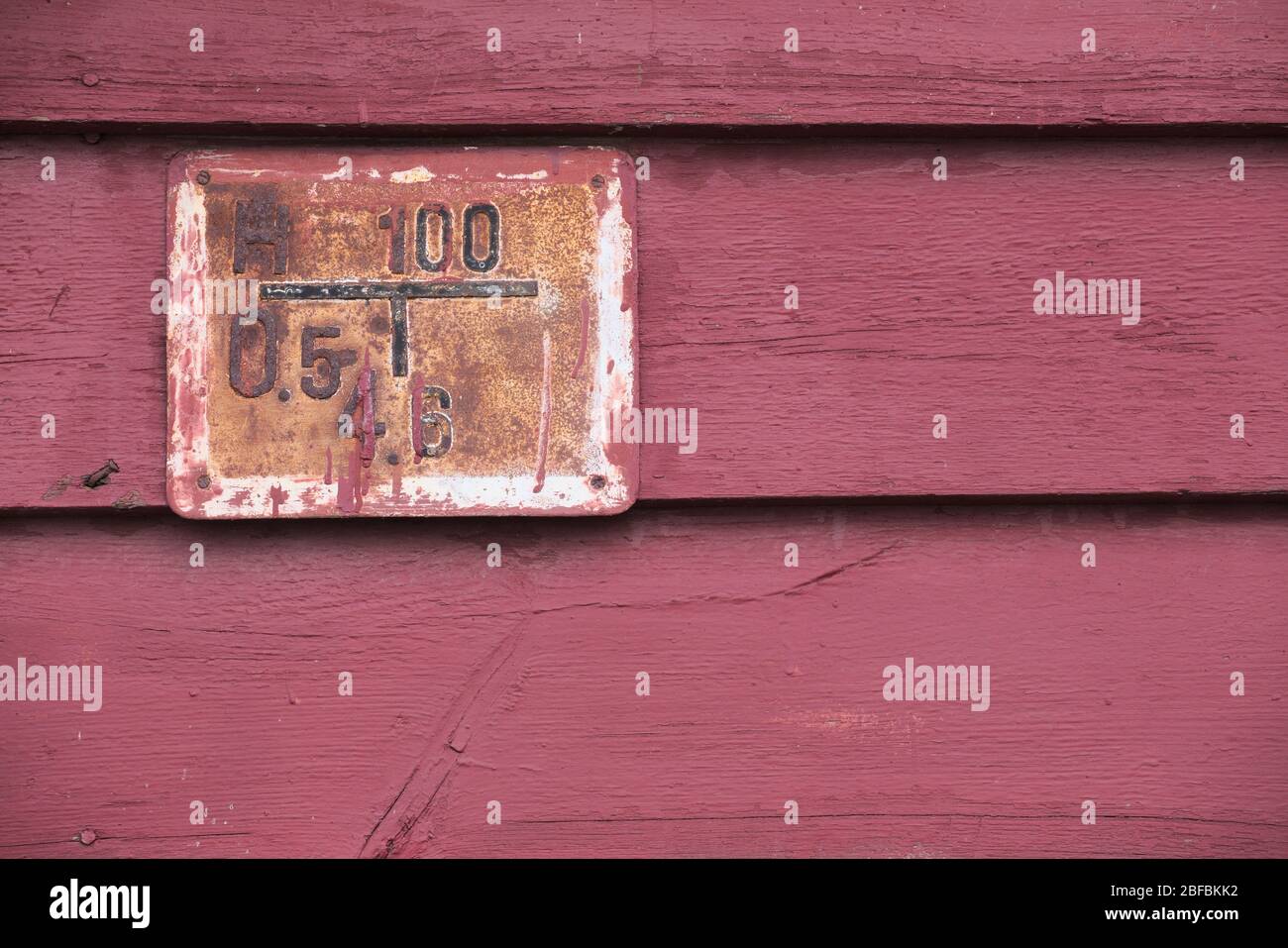German information plate regarding the position of a fire hydrant Stock ...