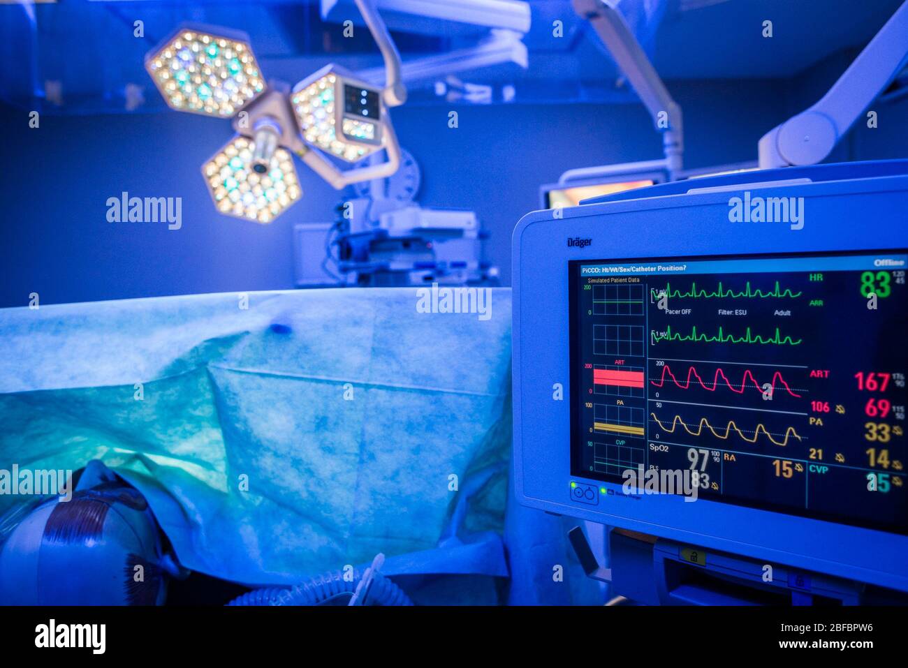 New operation hi-res stock photography and images - Alamy