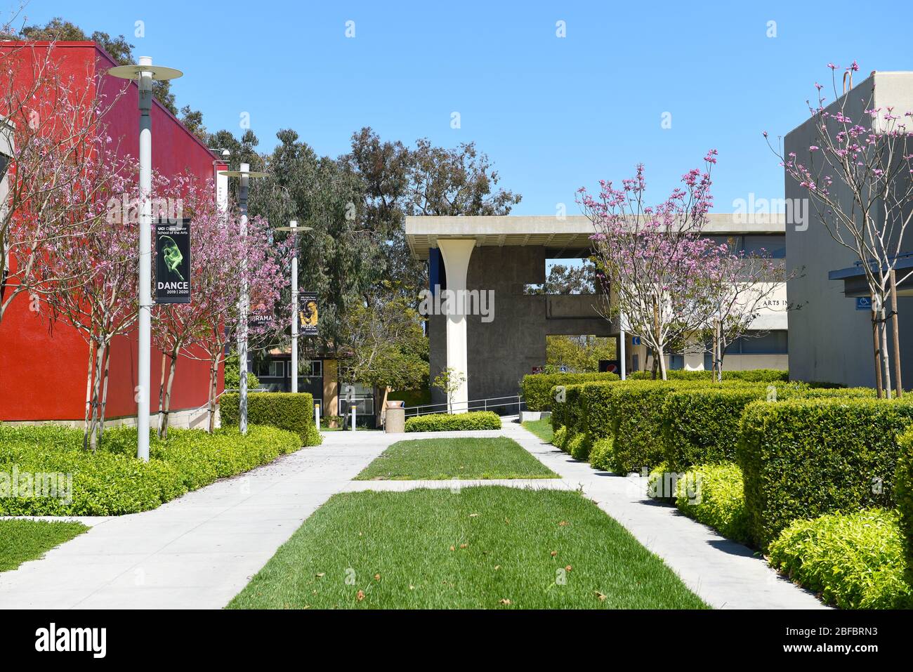 IRVINE, CALIFORNIA - 16 APRIL 2020: Campus grounds on the campus of the ...