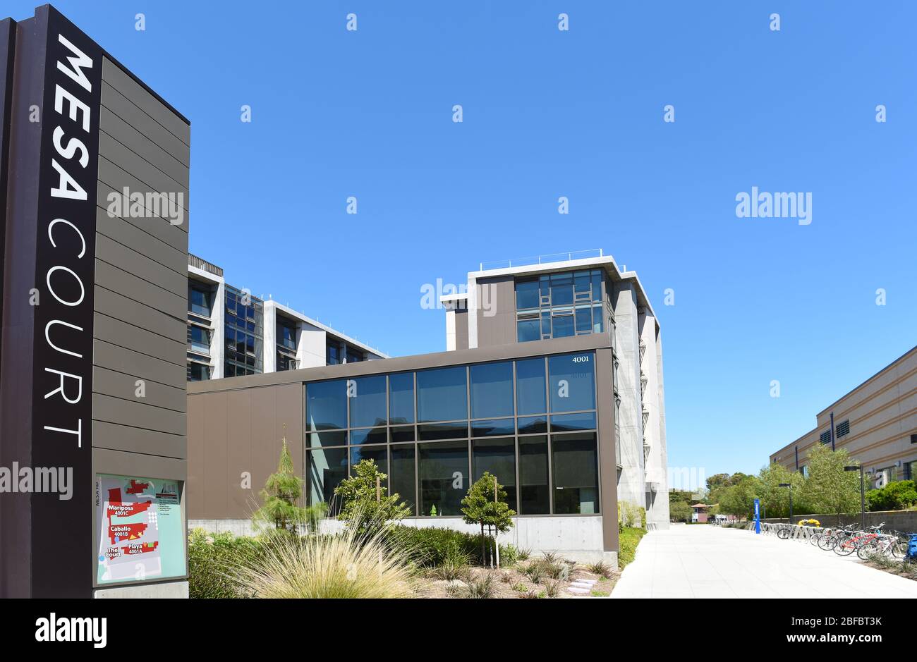 IRVINE, CALIFORNIA - 16 APRIL 2020: Mesa Court housing community with ...