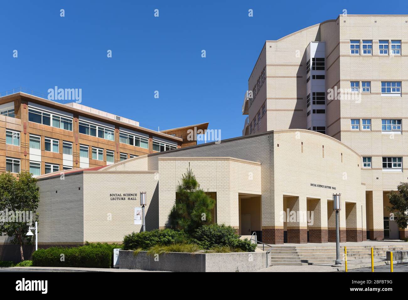 IRVINE, CALIFORNIA - 16 APRIL 2020: The Social Science Lecture Hall at ...