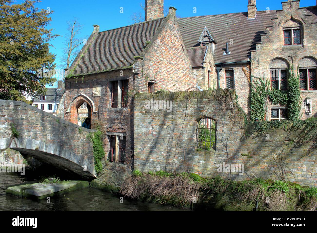 Boniface bridge bruges hi-res stock photography and images - Alamy