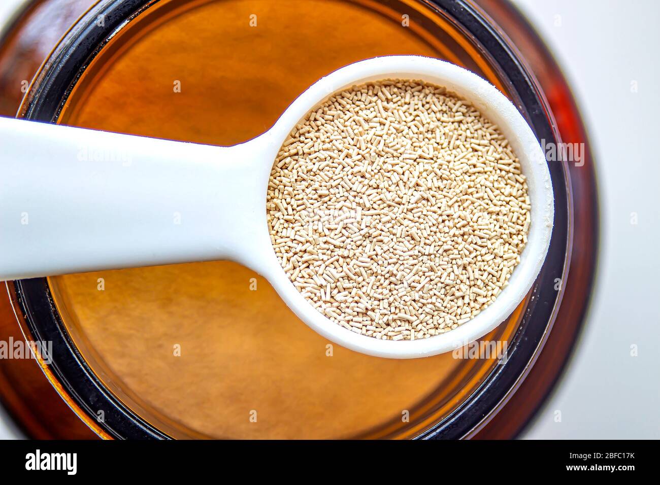 Container of yeast hi-res stock photography and images - Alamy