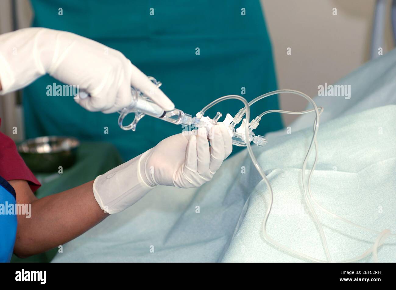 The control syringe three way manifold hi-res stock photography and ...